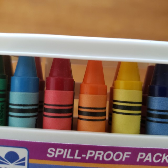 2 Different Disney Snow White Aladdin Golden Book Crayons for sale ...