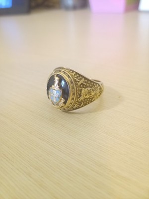 The Vintage Sigma Chi Fraternity Class Ring - size 12 - Crested and ...