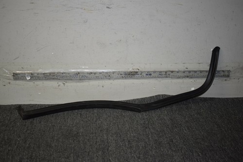 2015-2020 PORSCHE MACAN REAR WEATHER STRIP RIGHT (95B-839-762-B) | eBay