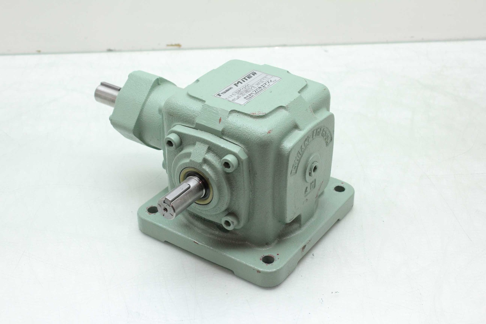 Tsubaki Emerson ED4M-1-LR-O-Y Miter Right Angle Gear Reducer 3-Way 1:1 ...