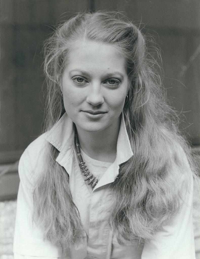 Tracey Childs Promotional Vintage Photo 8 x 10 | eBay