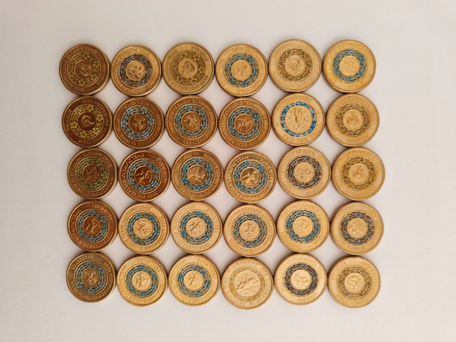30 x $2 Dollar Australia Color Coins | eBay Australia