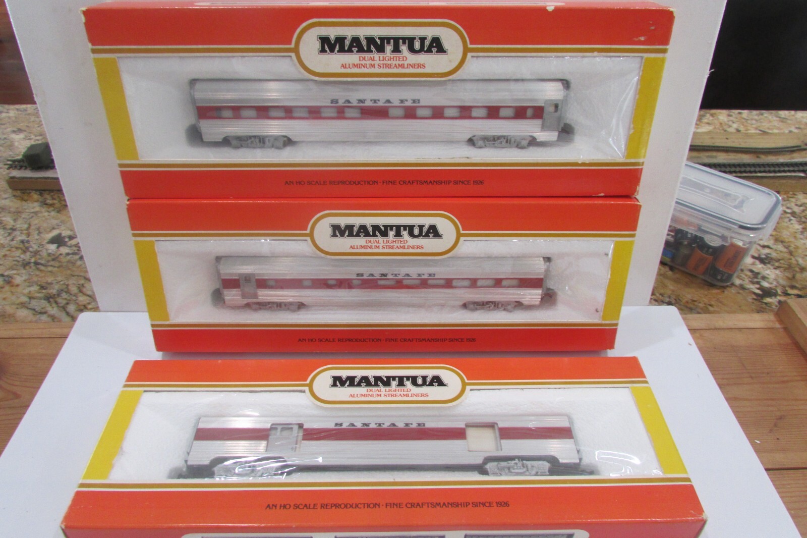HO Scale Mantua Assorted Santa Fe Aluminum Streamliners Passenger Car ...