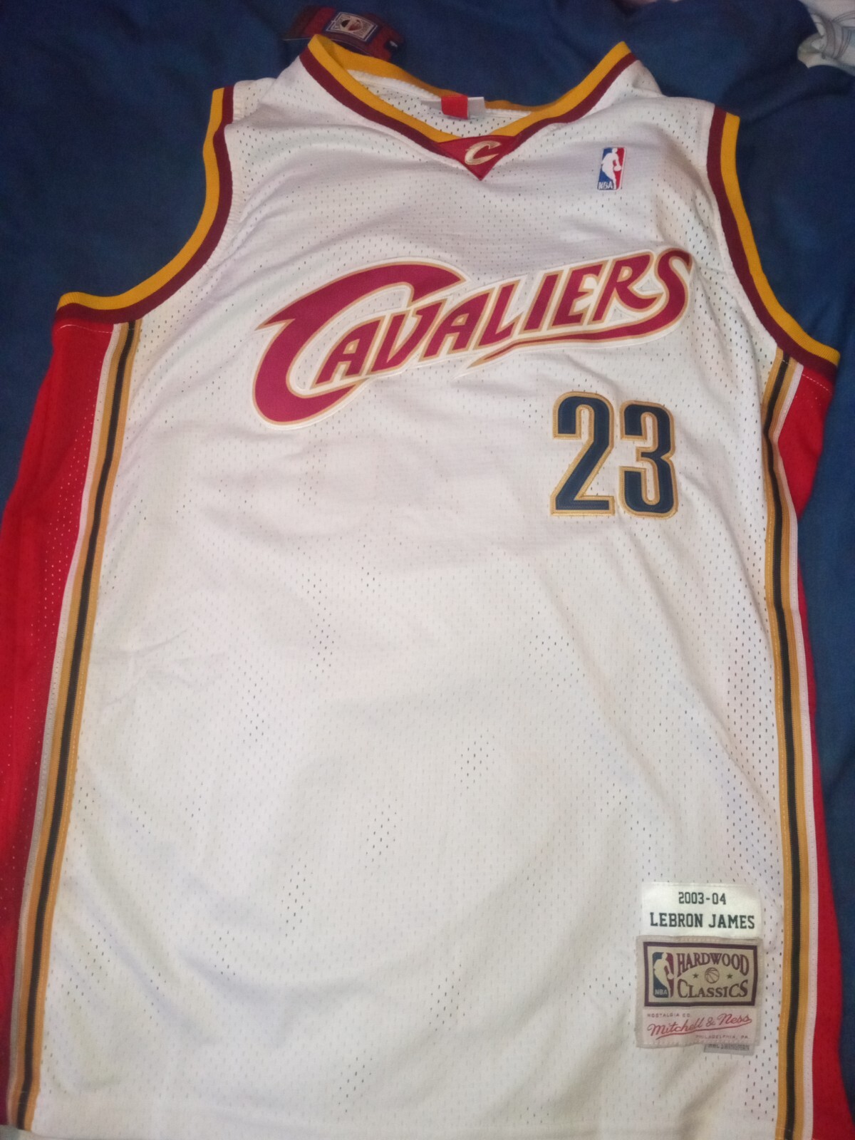XL LeBron James 2003 Cleveland Cavaliers NBA Rookie Jersey Brand New ...