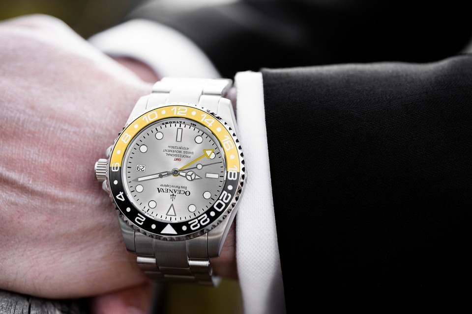 Oceaneva Men's Deep Marine Explorer GMT Watch 1250M Pro Diver Yellow ...