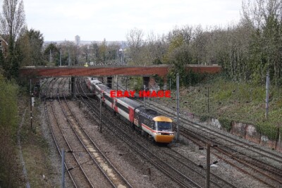 PHOTO CLASS 43 HST 43102 & 43274 PASSES CRICKLEWOOD SOUTH JUNCTION ...