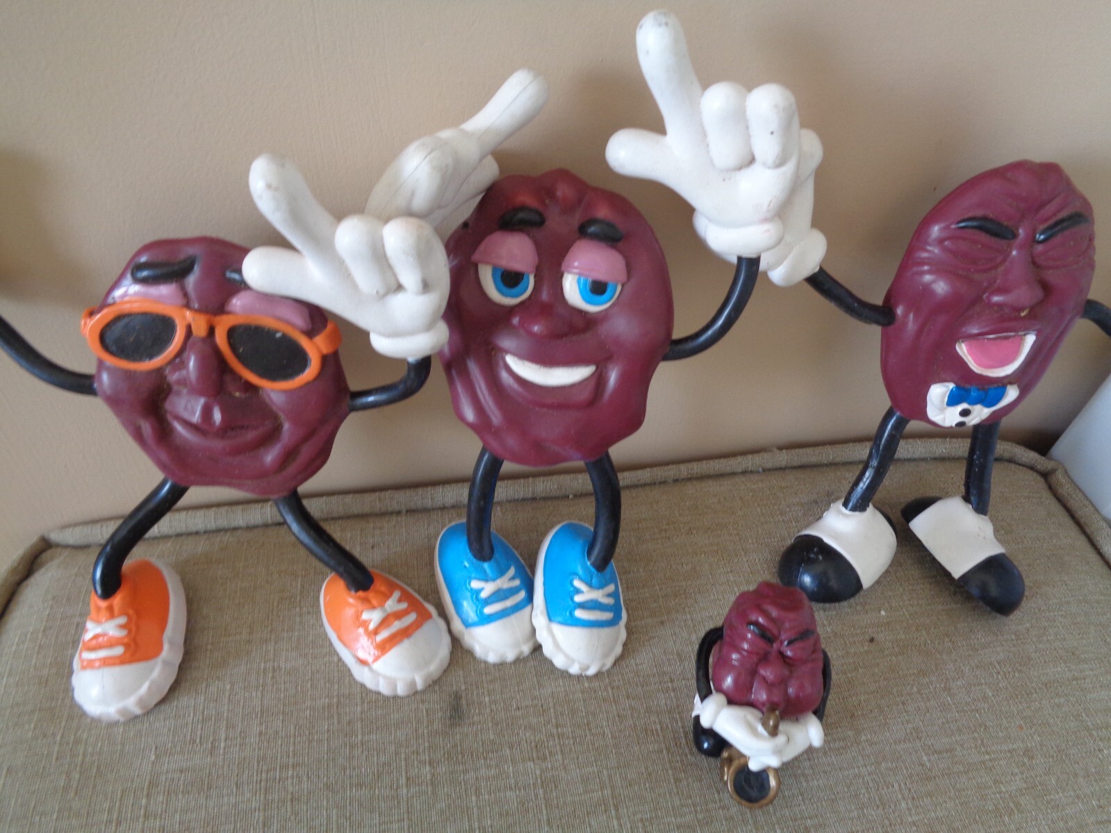 Raisonettes collection | eBay