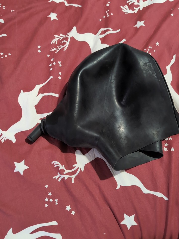 Studio Gum Breath Control Mask Used Condition | eBay UK