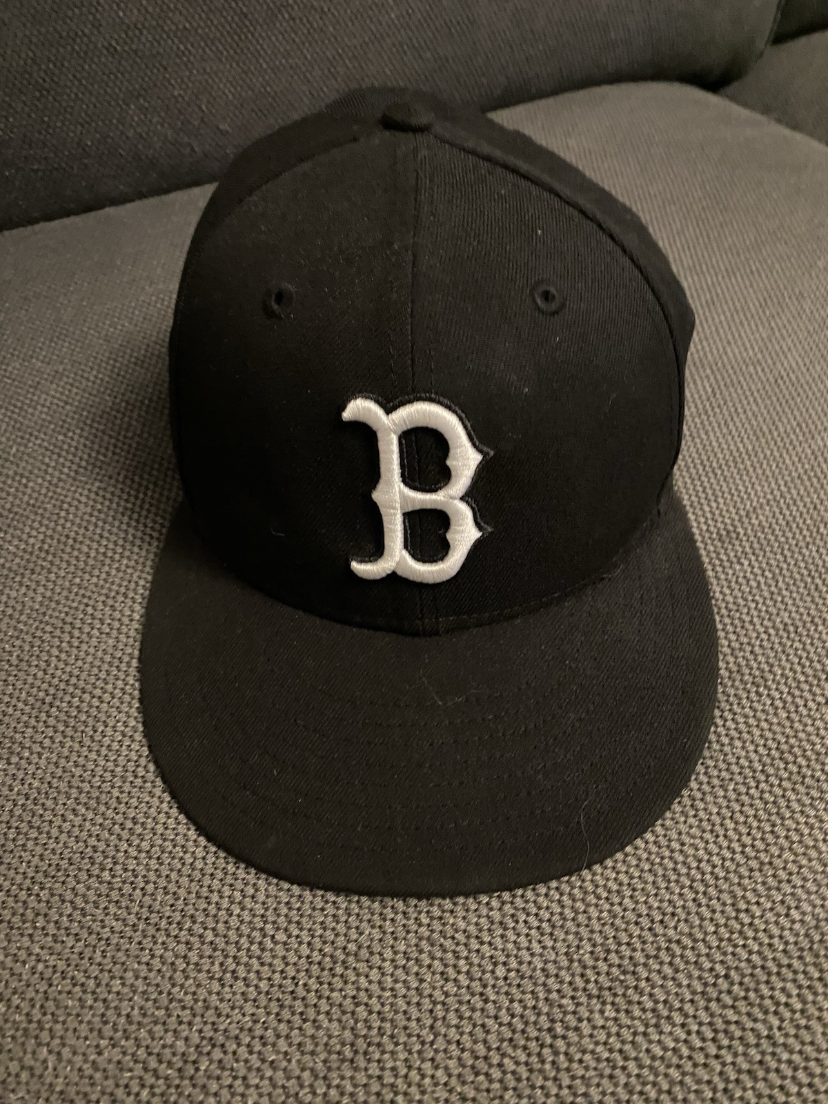 NEW ERA 59FIFTY BLACK &WHITE FITTED BOSTON RED SOX HA… - Gem