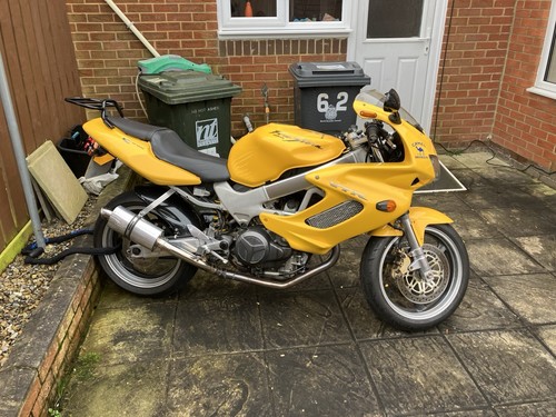 Honda VTR 1000 Firestorm | eBay UK