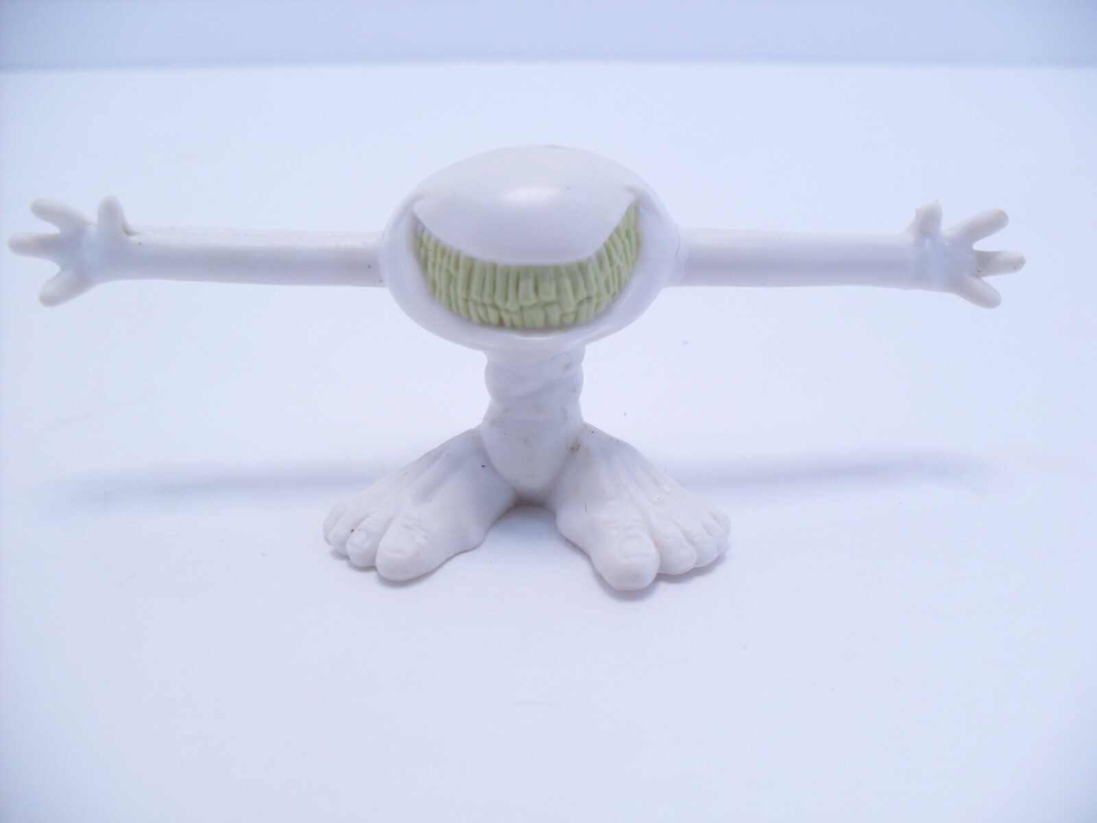 Todd McFarlane Toys Spawn Sam Kieth's The Maxx Isz Black White Red ...