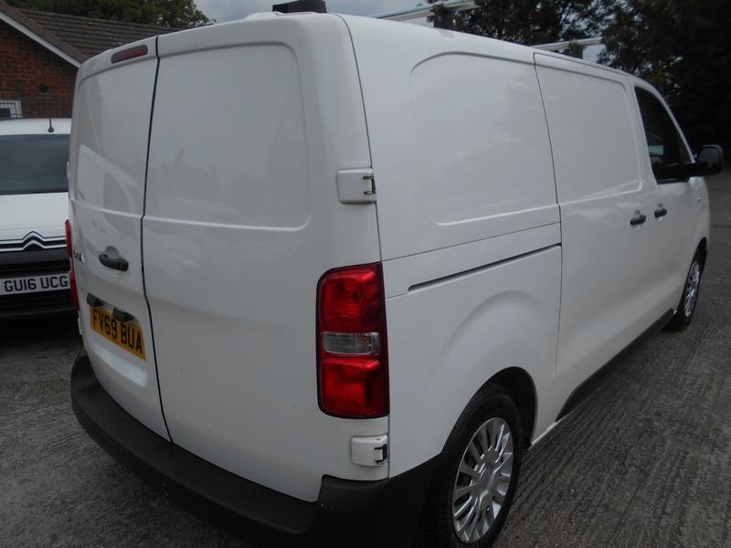 Toyota Proace L1 ICON NO VAT | eBay