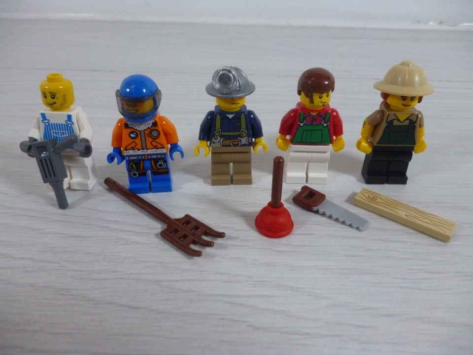 5 x Lego Construction workers Farmer Builder workman Brand New Lego ...