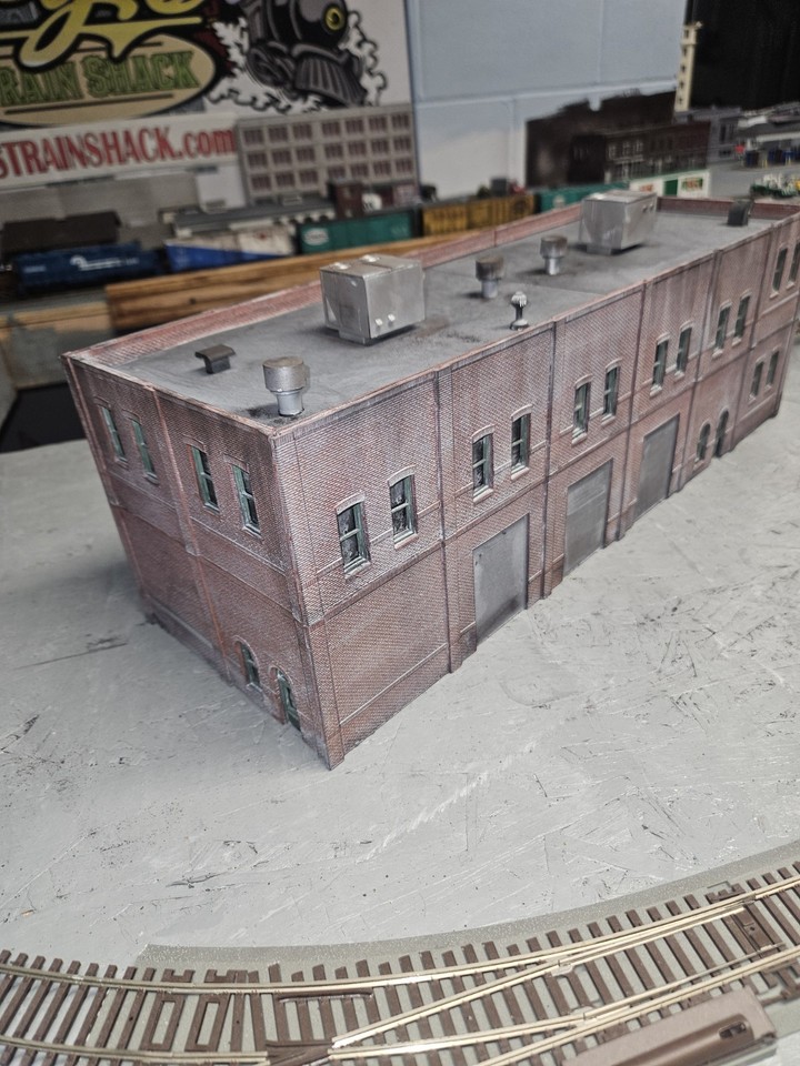HO Scale Building DPM Factory w/Air Condition Units Built Painted ...