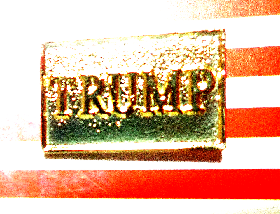 GOLD GOP PRESIDENTIAL "TRUMP" REPUBLICAN PARTY SOUVENIR PIN BADGE USA ...