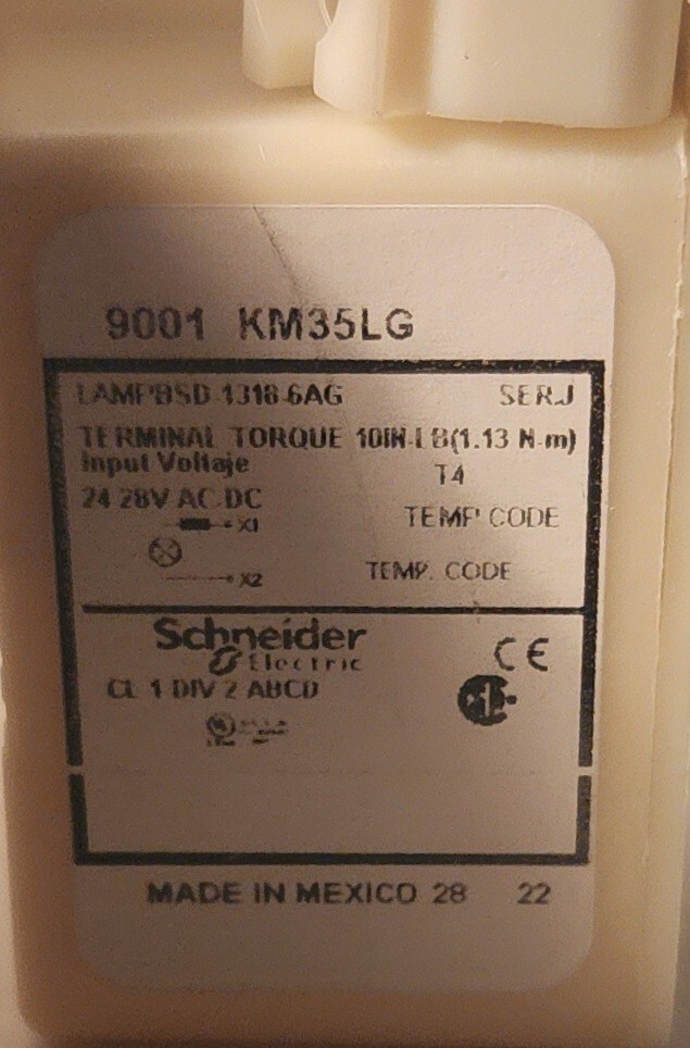 Schneider Electric 9001K1L35LGGH13 - Green Push Button 600VAC 10A 30MM ...