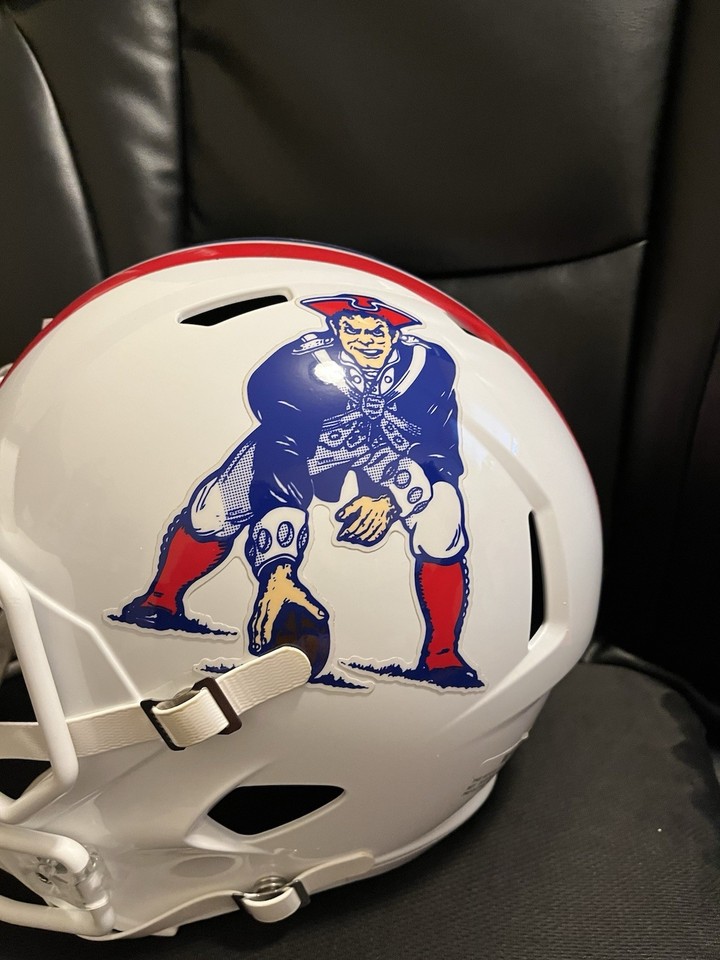 Rhamondre Stevenson Patriots Autographed Full Size Helmet- Throwback ...