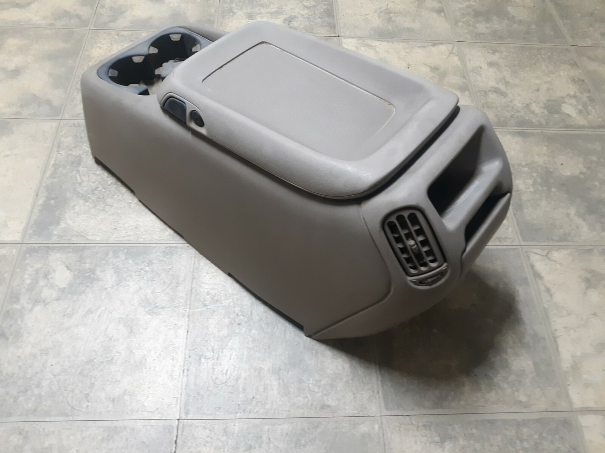 2002 Chevy Silverado Center Console GM Center Console $250 For 99 To