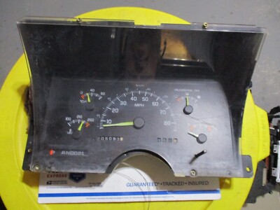 1994 SUBURBAN SPEEDOMETER DISPLAY INSTRUMENT CLUSTER GAUGES PANEL ...