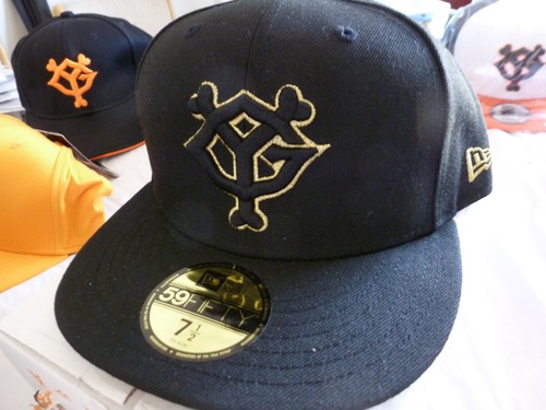 NEW Japan TOKYO YOMIURI GIANTS NEW ERA Baseball Cap Hat Black/GOLD trim ...
