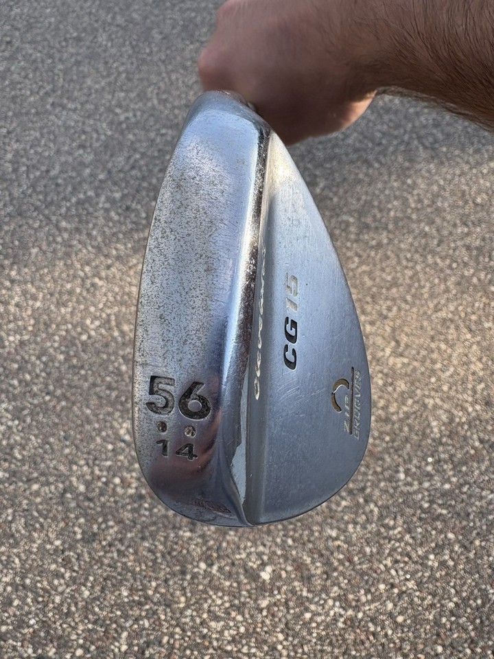 Cleveland CG15 Zip Grooves 56° 14° Bounce Sand Wedge Wedge Flex Right ...