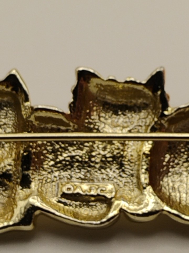 Vintage Three Cats Bar Pin Brooch Designer Signed AJC Gold Tone | eBay
