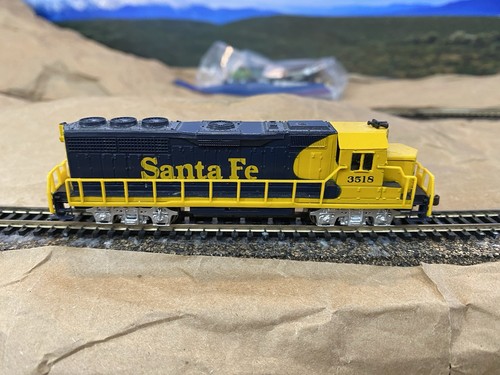 N Scale Parts/Dummy: Burlington Northern (BN) Kato and Santa Fe Bachman ...