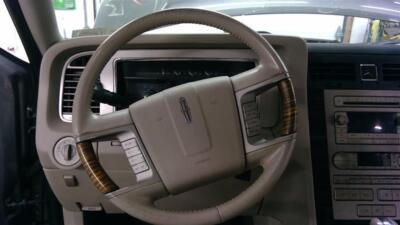 10 LINCOLN NAVIGATOR Steering Wheel | eBay