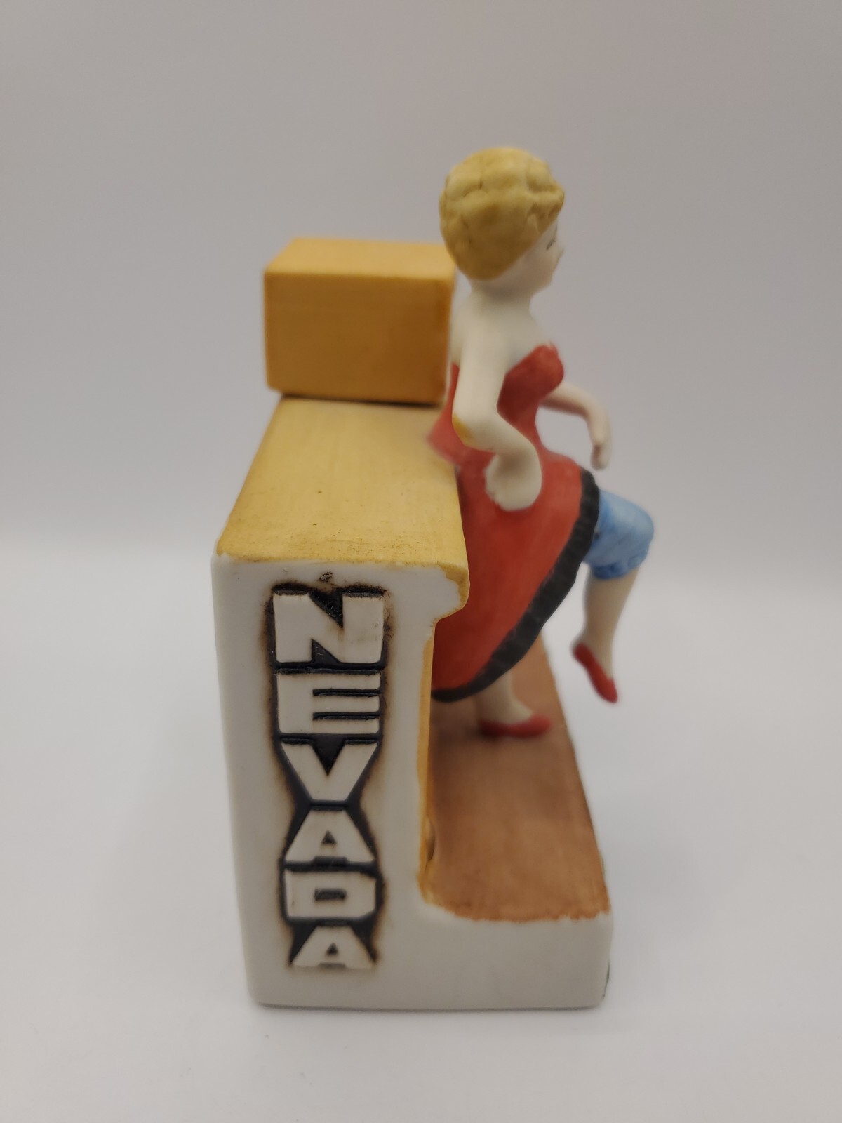 EMPTY Dugs Decanters La Belle Brothel Lovelock Nevada Miniature ...