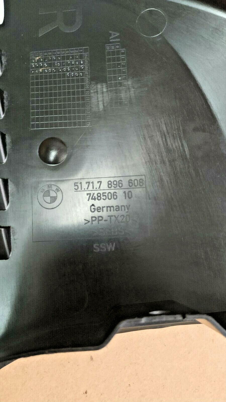 BMW E60 E61 engine cover bottom right 51717896608 genuine @NEW@ M ...