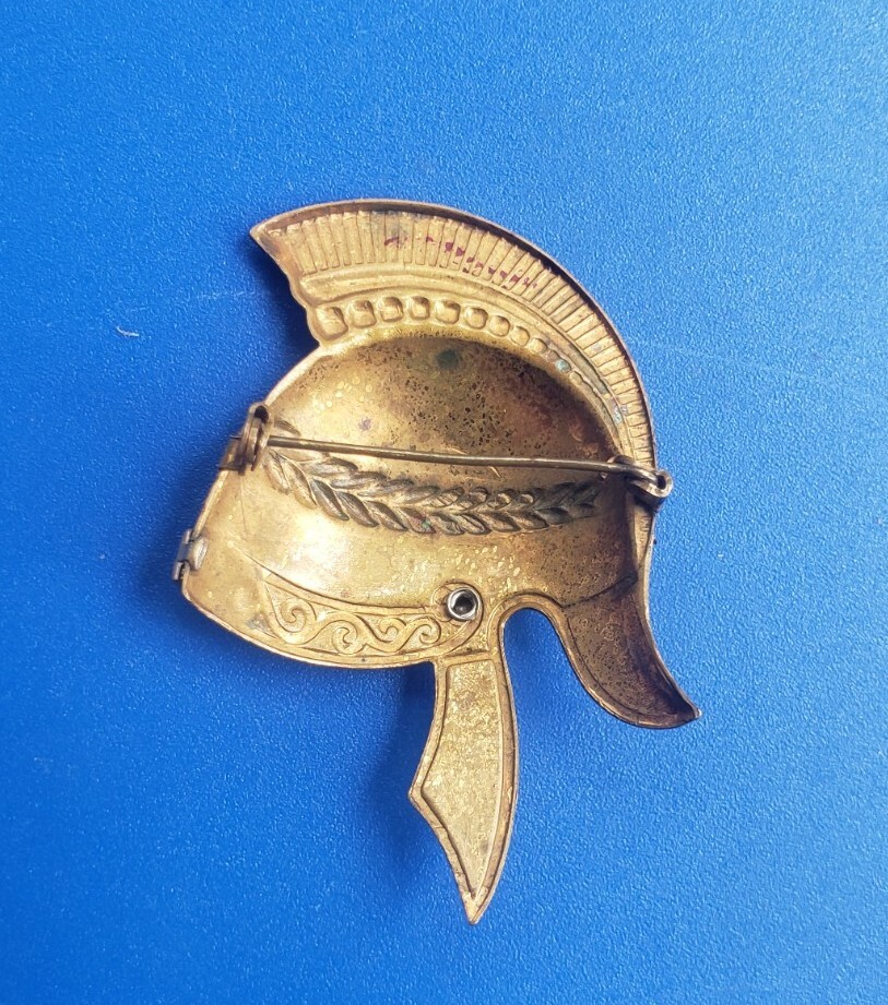 Vintage Roman Trojan Gladiator Helmet Brooch Pin - Gem
