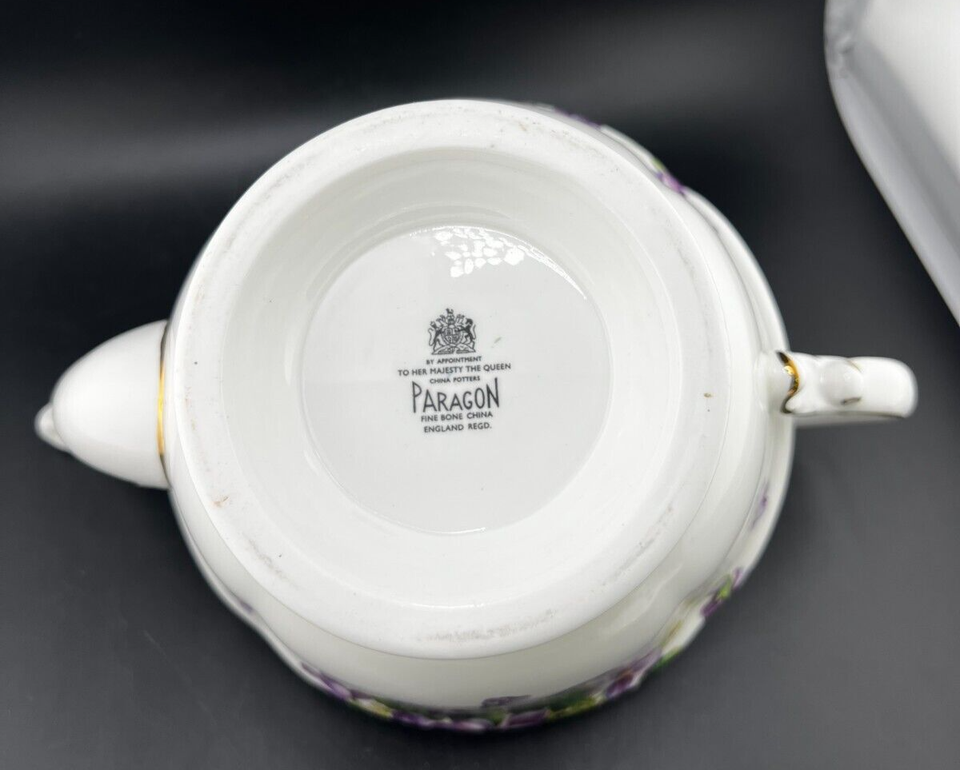 PARAGON VALENTINE (ROYAL SHAPE) PATTERN PURPLE VIOLETS TEAPOT BONE ...