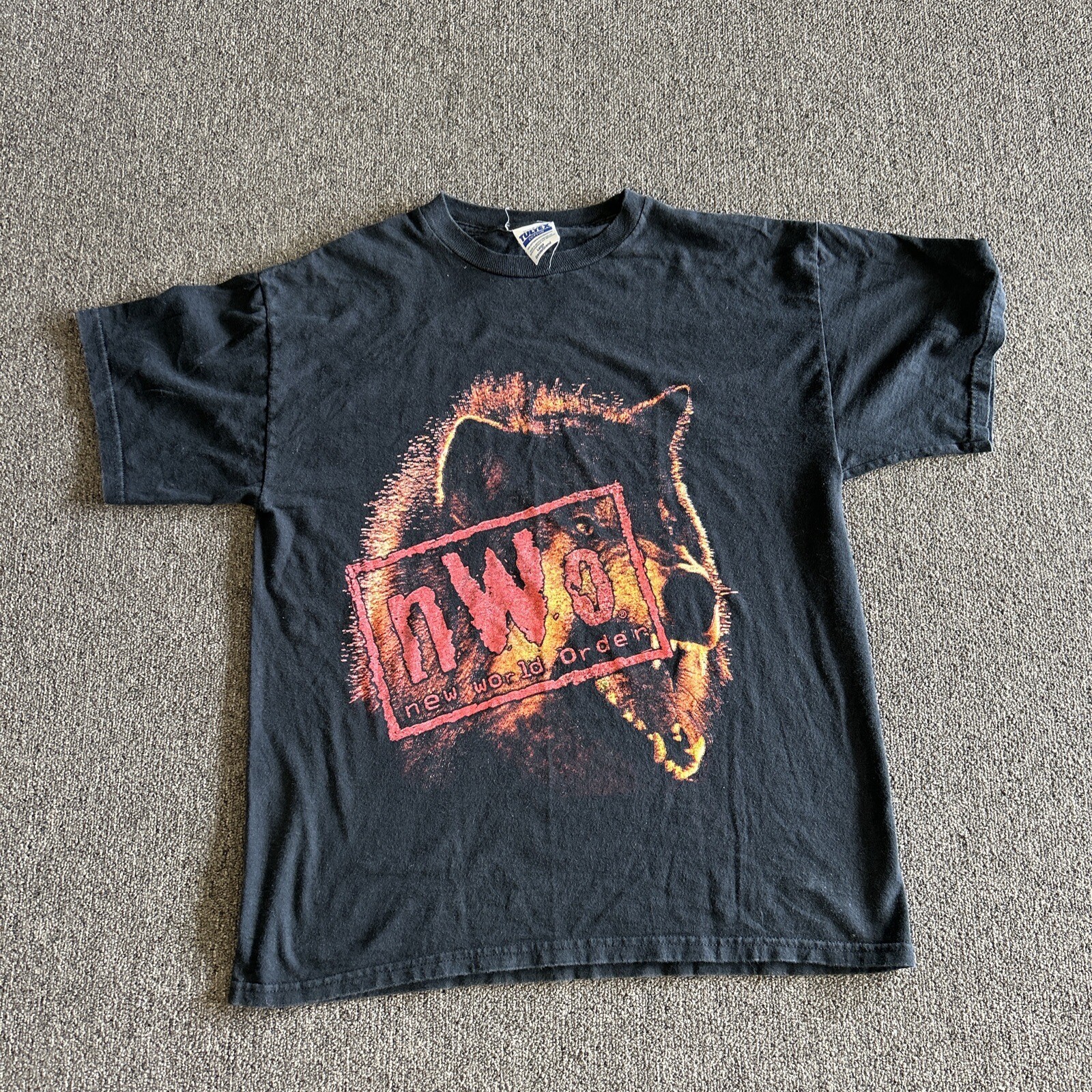 Vintage 1998 WCW NWO New World Order Wolf Pack T-Shir… - Gem