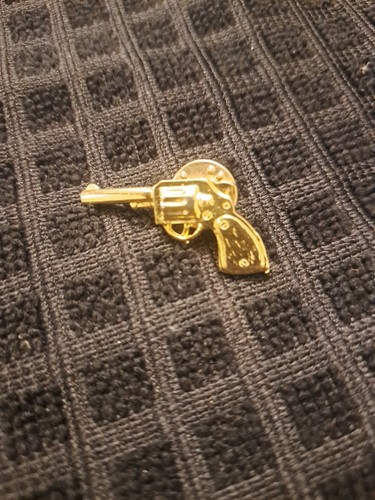 Vintage Revolver Firearm Hat Lapel Gun Pin Gold Tone | eBay