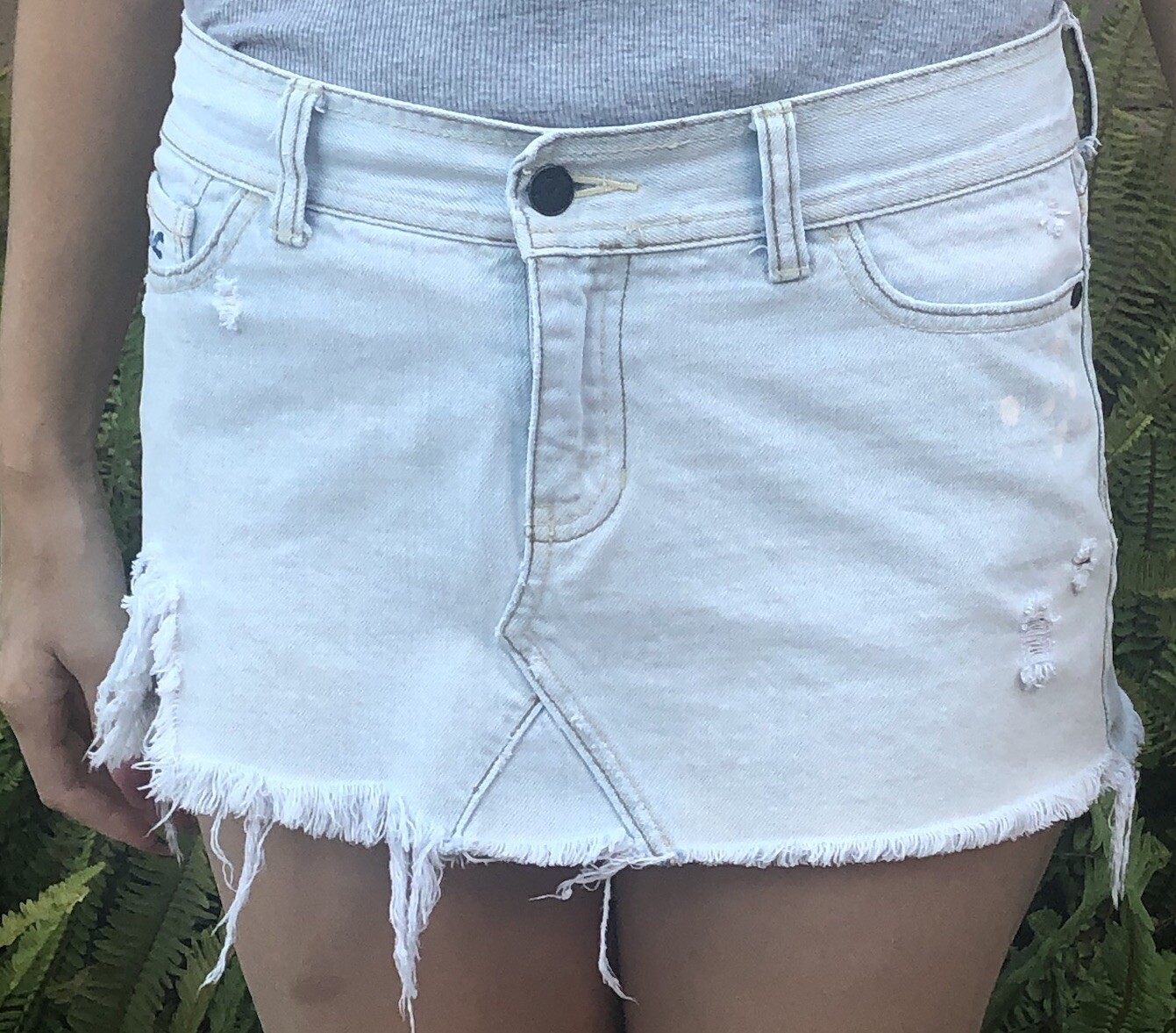 Y2K Hollister Distressed Micro Mini Denim Skirt Sz 5 … - Gem