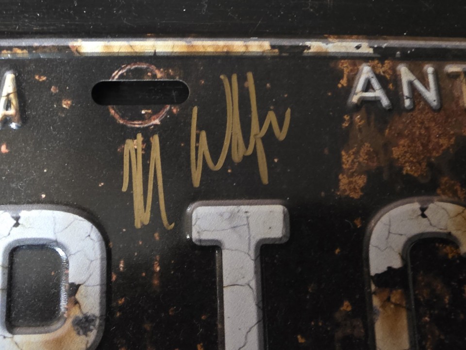 MIKE WOLFE American Pickers metal license plate - Autographed | eBay