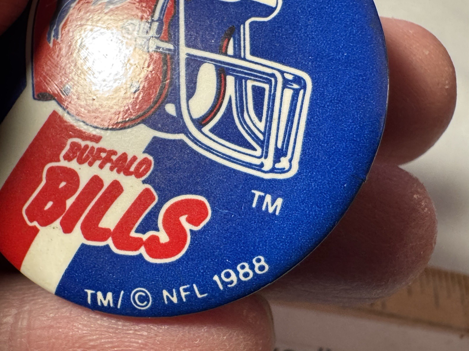 Vintage dated 1988 Pin Back Button Buffalo Bills NFL Football Red ...