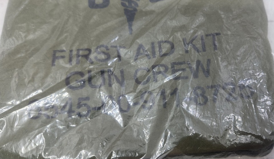 US Gun Crew First Aid Kit Bag Post Vietnam Era #6545-00-911-8725 | eBay