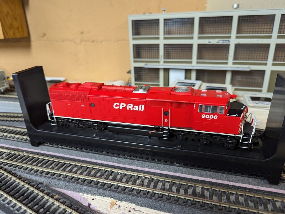 ND BOWSER RTR EMD SD40-2F "RED BARN" #9006 - 25357 - NON SOUND/DCC ...