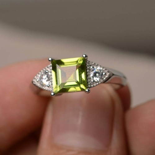 Princess Cut Natural Peridot 925 Sterling Silver Art Deco Cocktail Ring ...