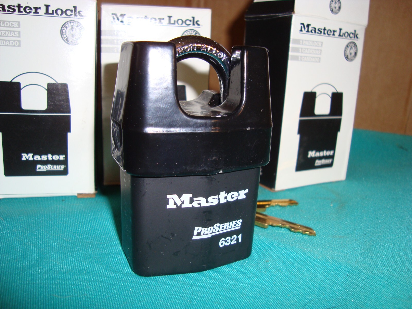 Master Lock 6321KA Shrouded Steel Padlock *- Lot of 3 Keyed Alike ...