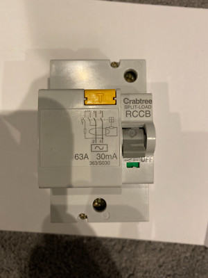 CRABTREE 363/S030 63A 30mA SPLIT-LOAD RCCB BS EN 61008 63 AMP DP TRIP ...