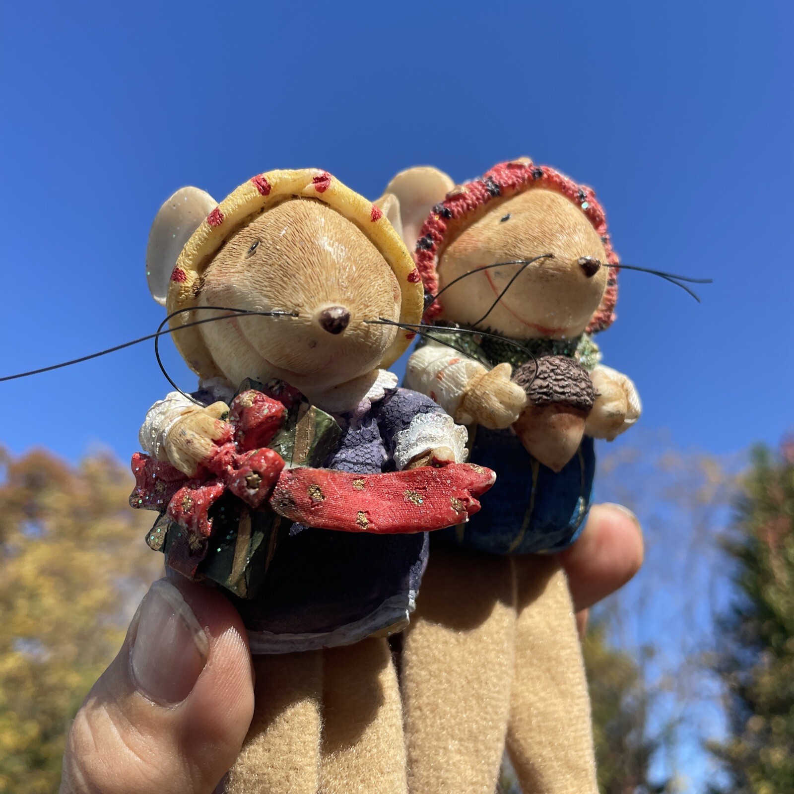 Anthropomorphic Mice Mouse Shelf Sitters with Acorn SO CUTE set of 2 ...