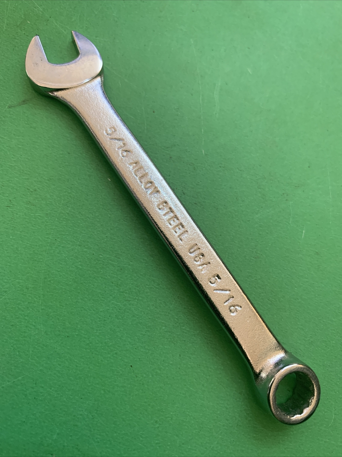 Genuine+Husky+Hand+Tools+USA+12+Point+SAE+Combination+Wrench+Sz+5%2F16 ...