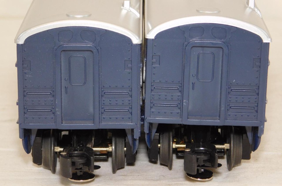 Lionel 6-1253 Quicksilver Express Diesel Passenger Set Texas Pacific ...