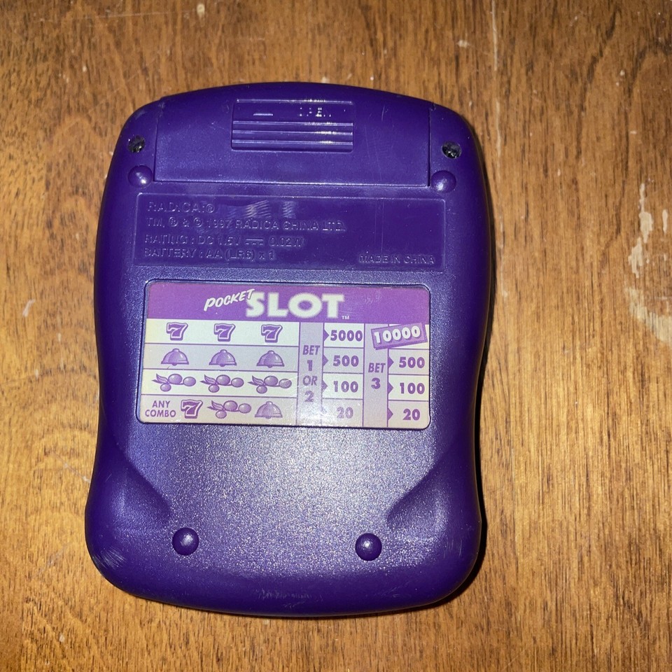 Radica 1997 Purple Pocket Slot Electronic Handheld Game Slot Machine ...