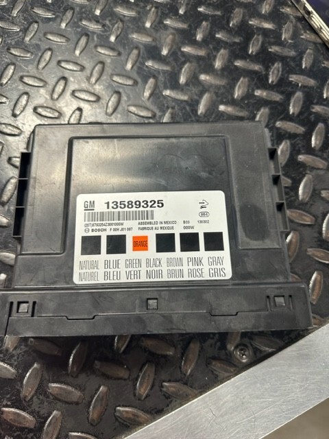 2013-2016 Chevrolet Cruze Body Control Module BCM 13589325 OEM | eBay