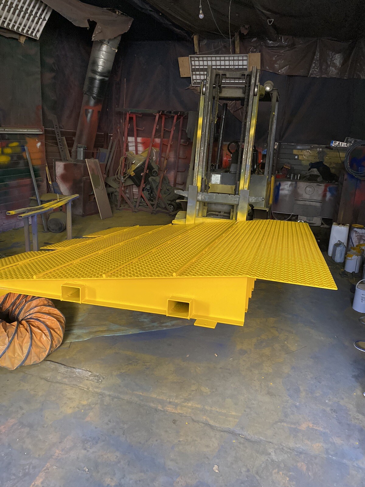 Shipping container heavy duty forklift ramp All Different Sizes ...