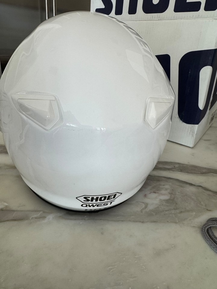 Shoei QWEST White Full Face Helmet/Clear Visor/Size Large/Like New/No ...