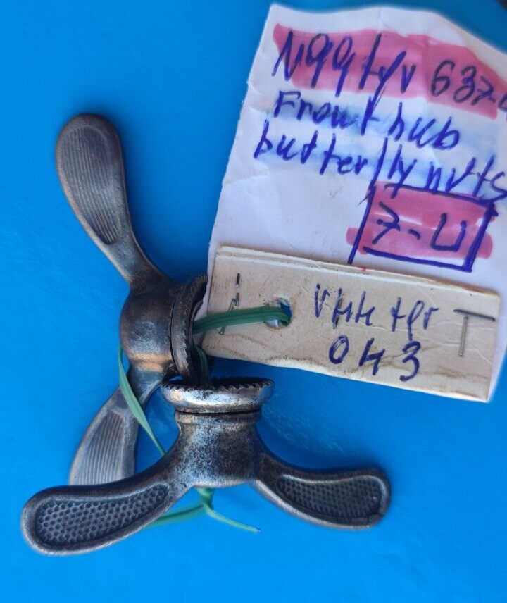 VERY OLD BUTTERFLY FRONT NUTS SOLID HUB AXLE DADI A GALLETTO | eBay